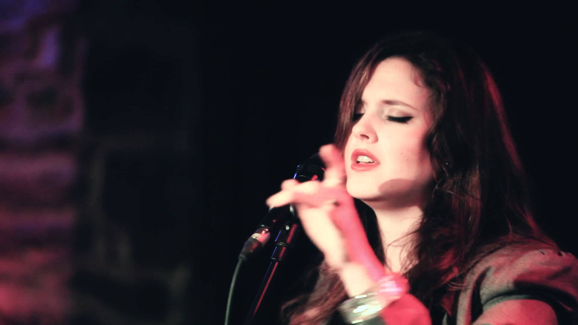 Halie Loren Jazz Musician and Artist